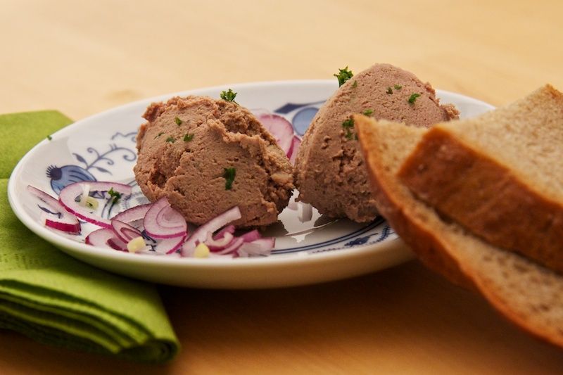 Domácí paštika z vepřových jater | Recept na Magdalenka.cz
